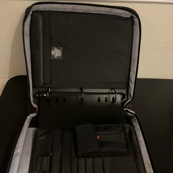 SwissGear | Bags | Vintage Swiss Shoulderbriefcase | Poshmark